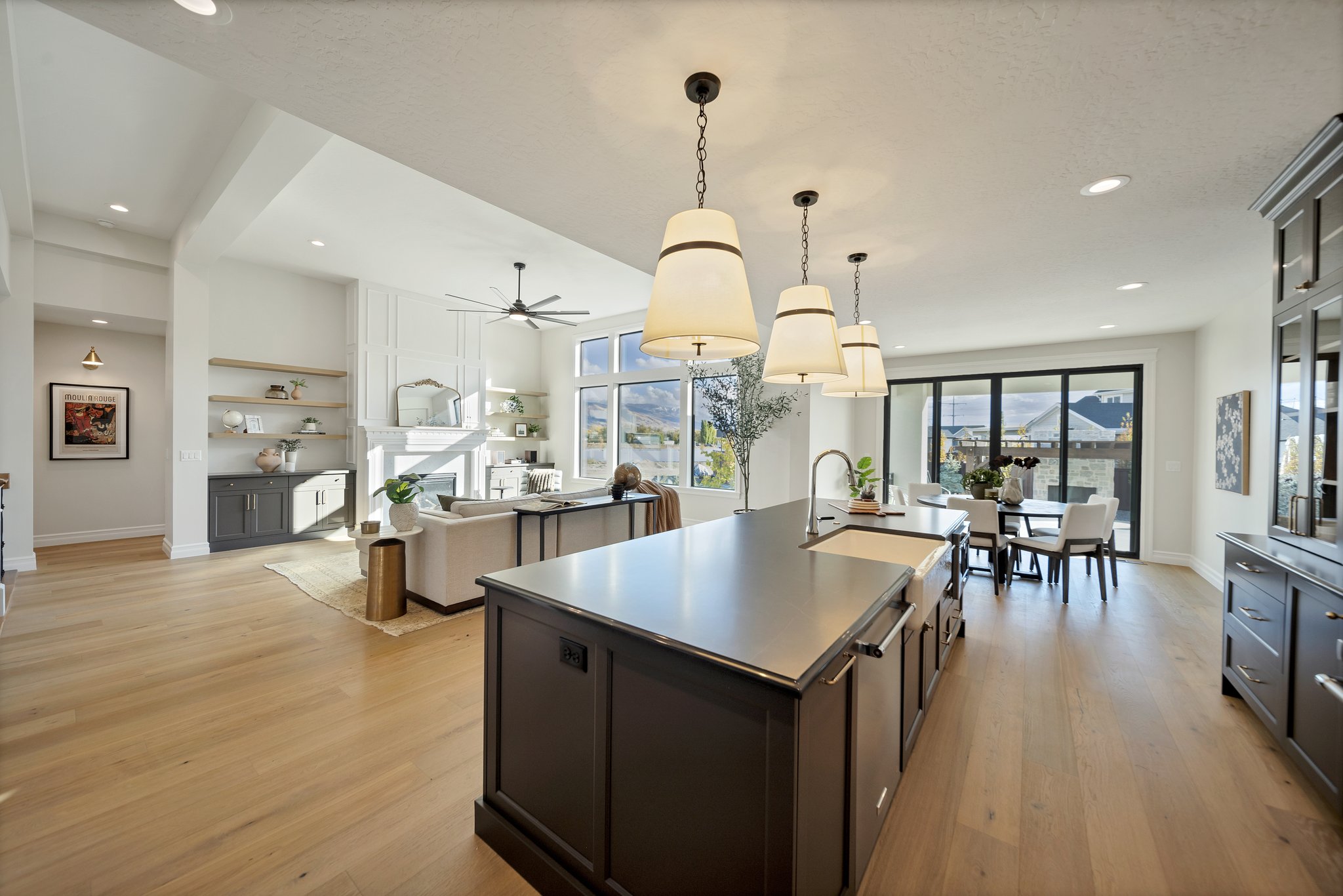 Symphony Homes - Model Homes - Chestnut Farms